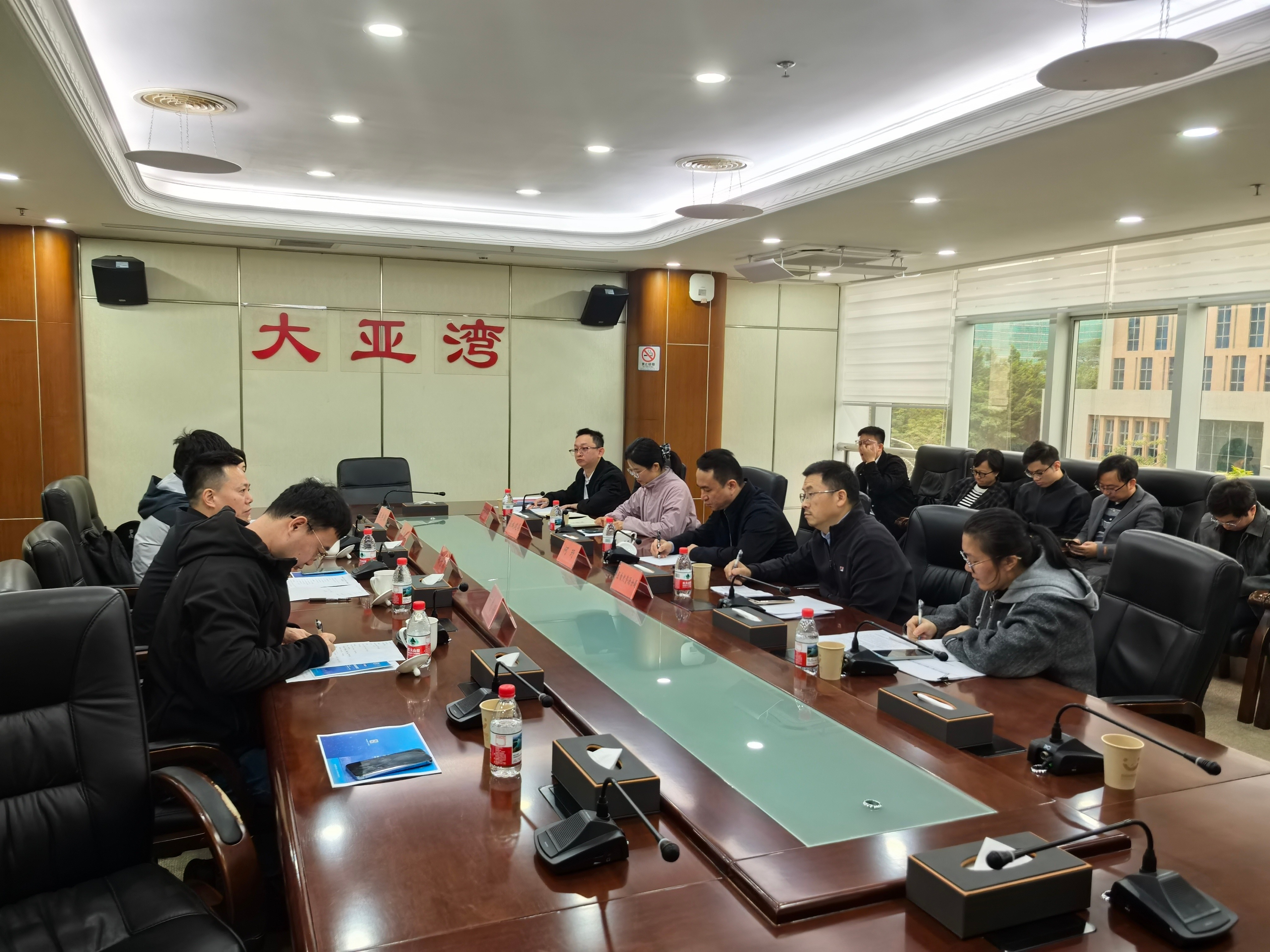 副校长胡守庚与毕业生代表赴广东开展访企拓岗活动-地大新闻网